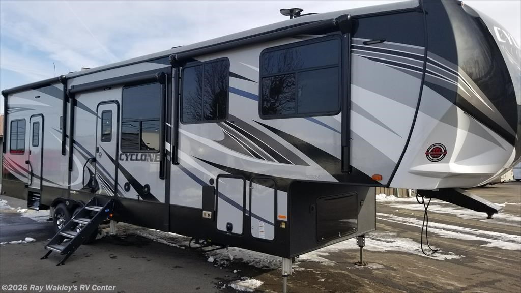 RV Dealership Erie PA | Camper Dealer | Pittsburgh | Buffalo