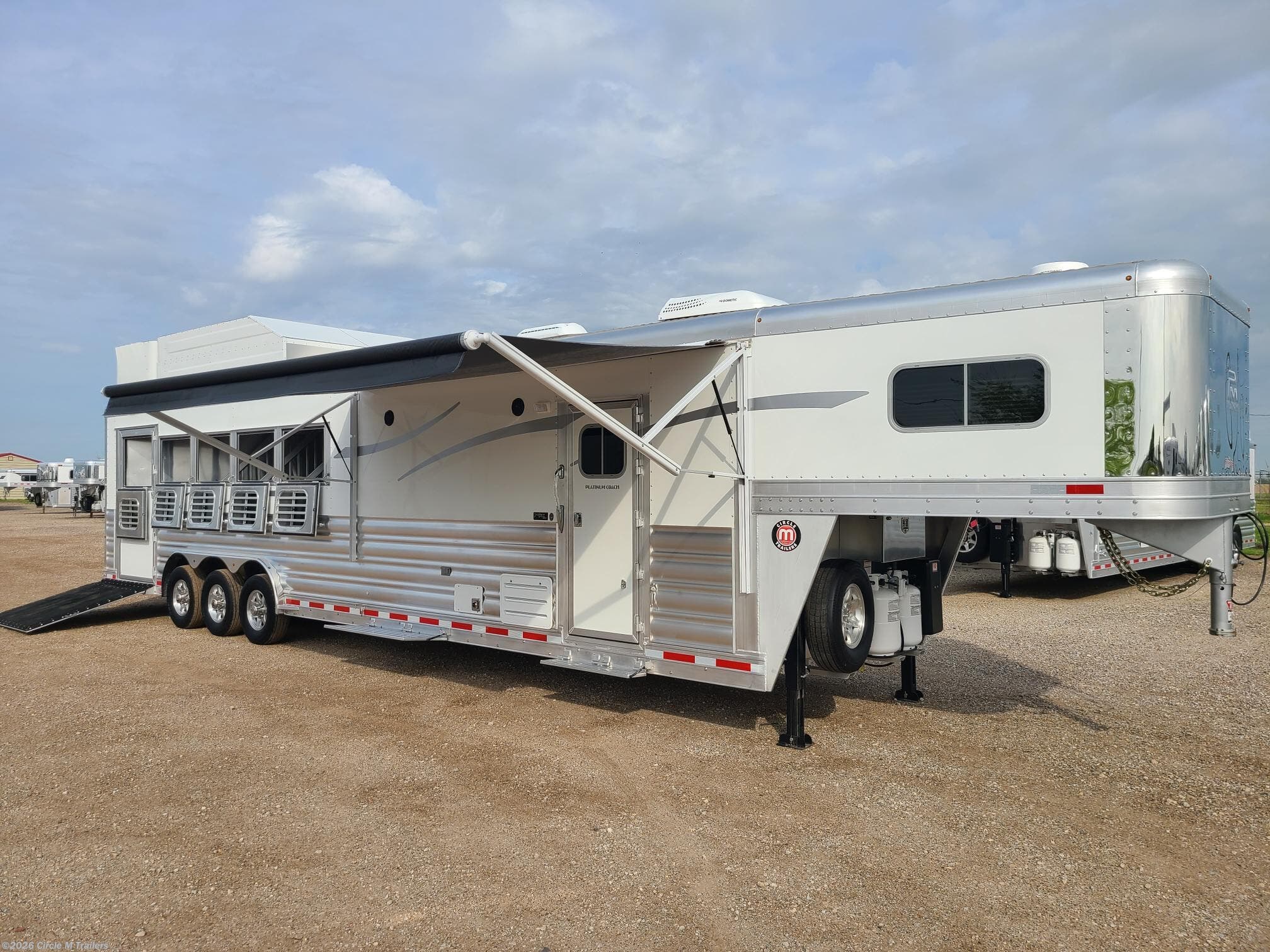 Circle M Trailers Trailer Dealer in Kaufman, Texas | TrailersUSA