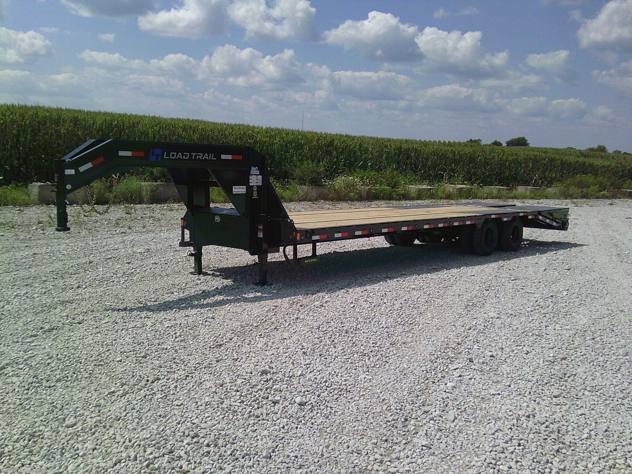 Patten Equipment Trailer Dealer | TrailersUSA