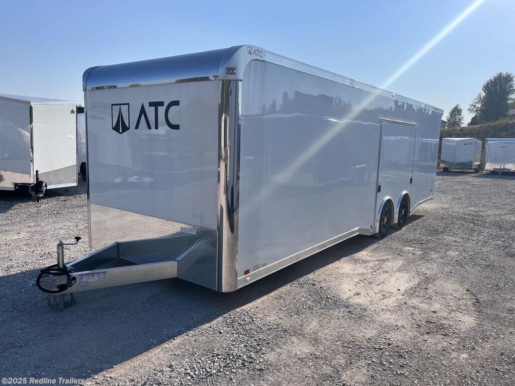 Redline Trailers Trailer Dealer in St Joseph, Missouri | TrailersUSA