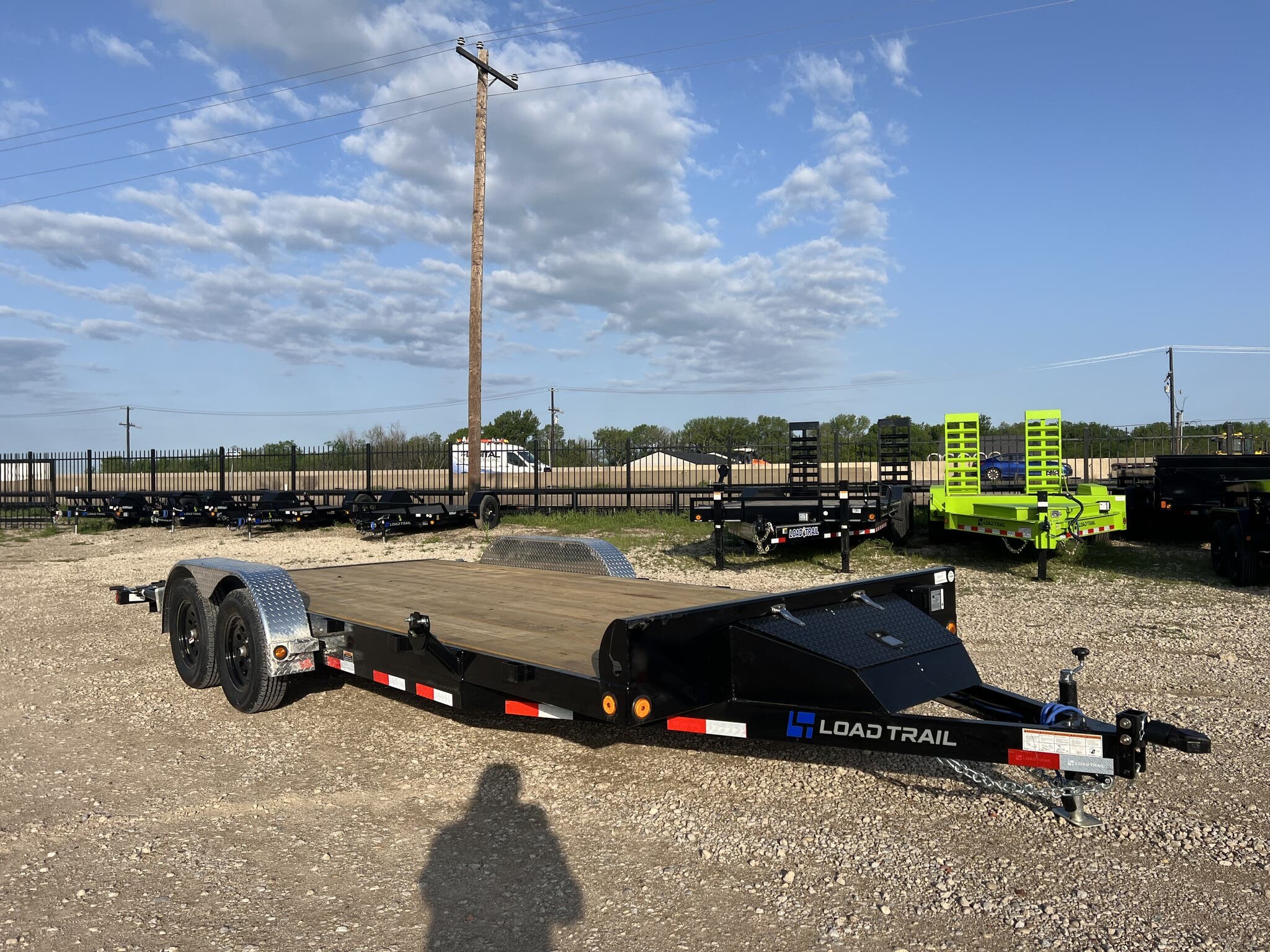 Crazy Trailer World in Whitesboro, TX