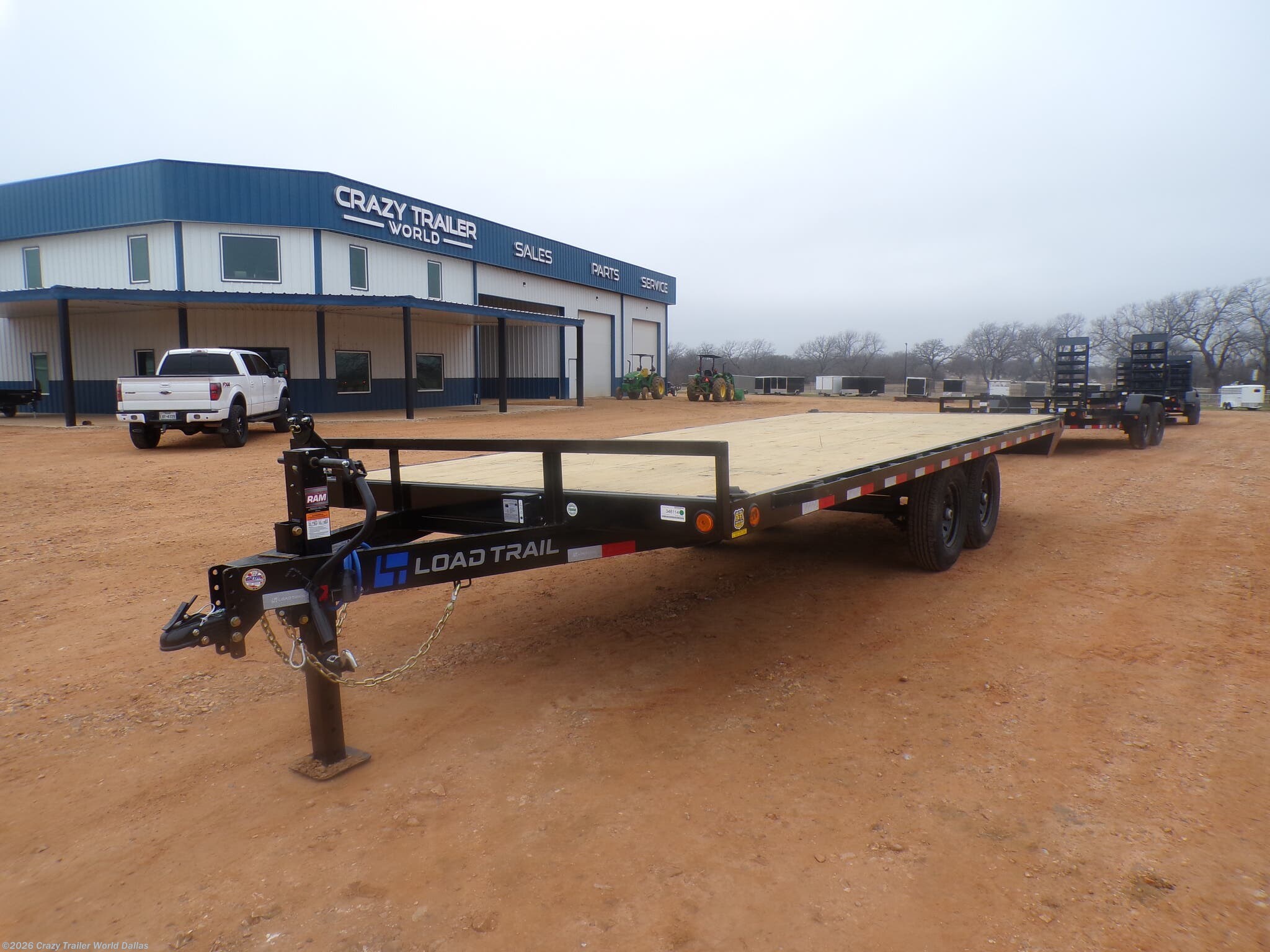 Crazy Trailer World in Whitesboro, TX