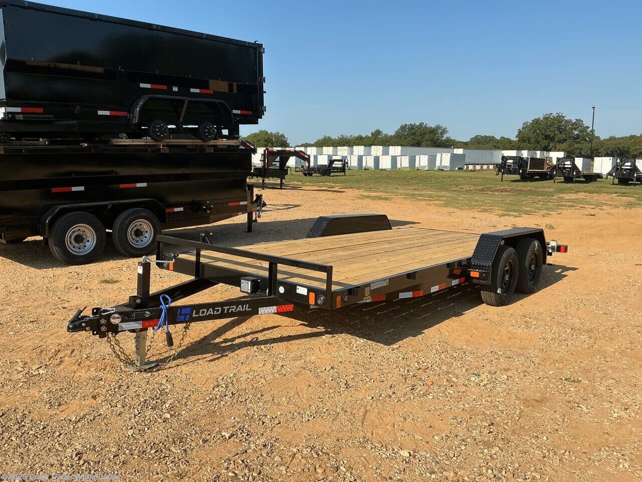 Crazy Trailer World in Whitesboro, TX