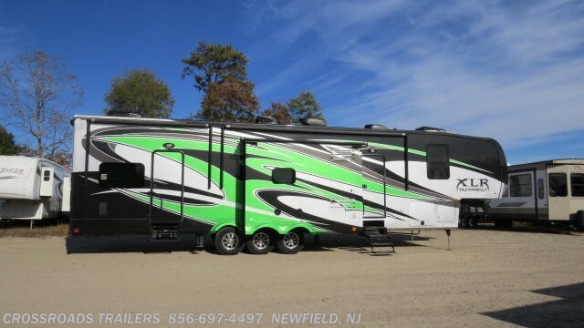 Fifth Wheel - 2014 Forest River XLR Thunderbolt 415AMP | TrailersUSA